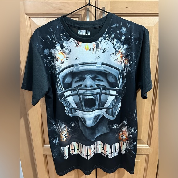 NFL | Shirts | New England Patriots Tom Brady Yelling Tshirt Large ...